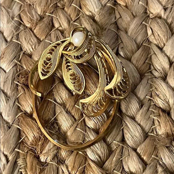Western Germany | Jewelry | Vintage Western Germany Gold Tone Filigree ...